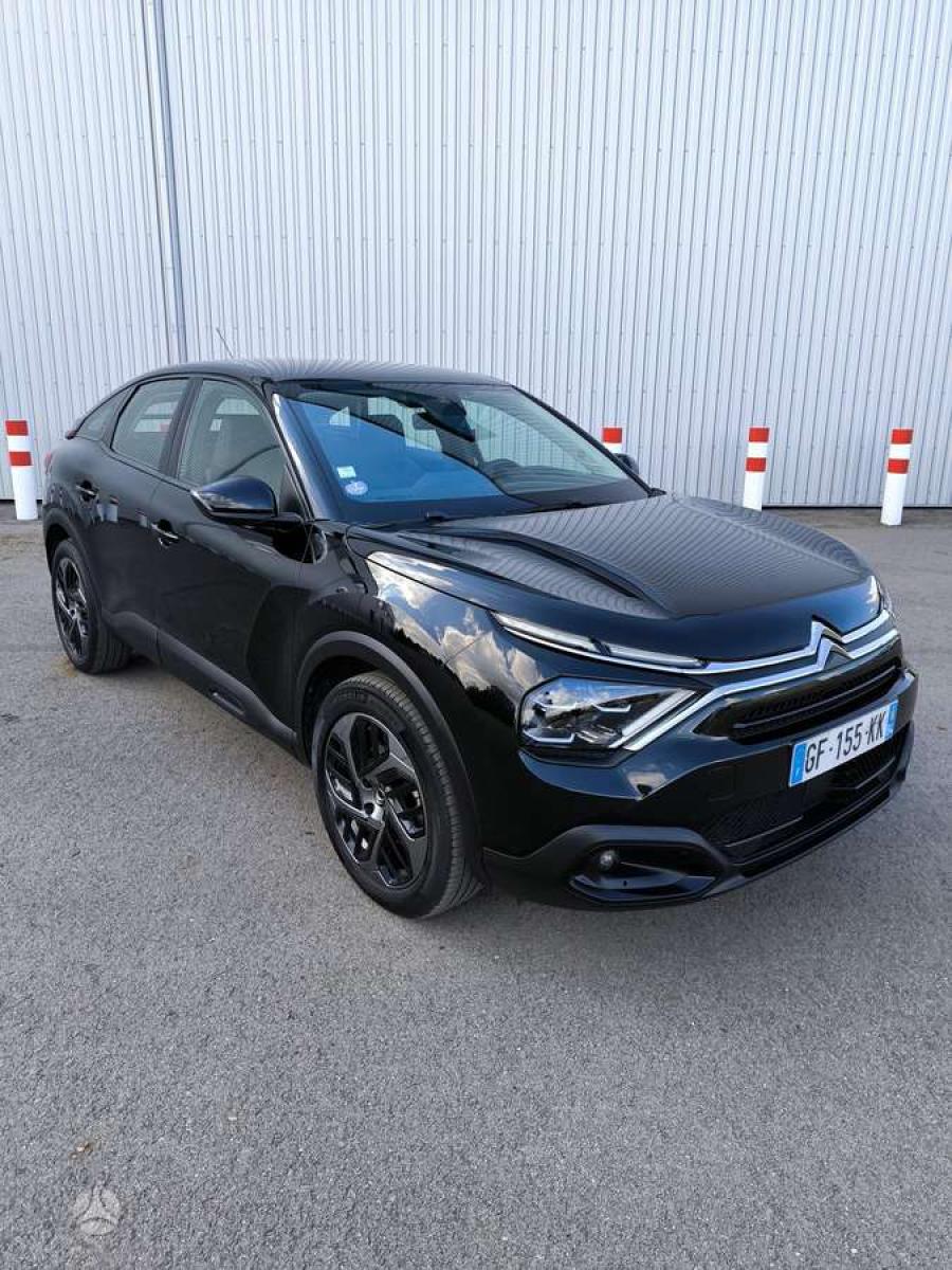Melns Citroen C4 2022 Marijampole, ar dzinēja tilpumu 1.20 L un nobraukumu 110 tūkst. km par 11919 €, foto 3 vietnē AUTOMOTO.COM.LV
