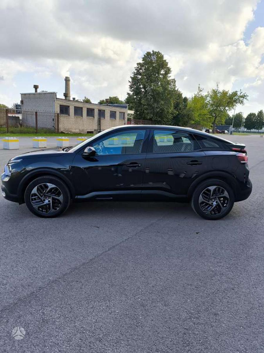 Melns Citroen C4 2022 Marijampole, ar dzinēja tilpumu 1.20 L un nobraukumu 110 tūkst. km par 11919 €, foto 8 vietnē AUTOMOTO.COM.LV