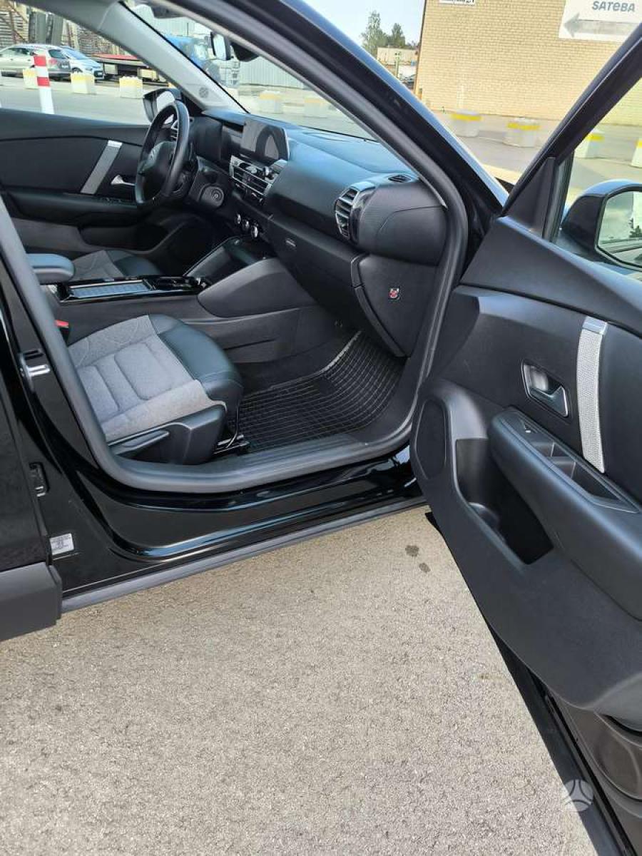 Melns Citroen C4 2022 Marijampole, ar dzinēja tilpumu 1.20 L un nobraukumu 110 tūkst. km par 11919 €, foto 12 vietnē AUTOMOTO.COM.LV