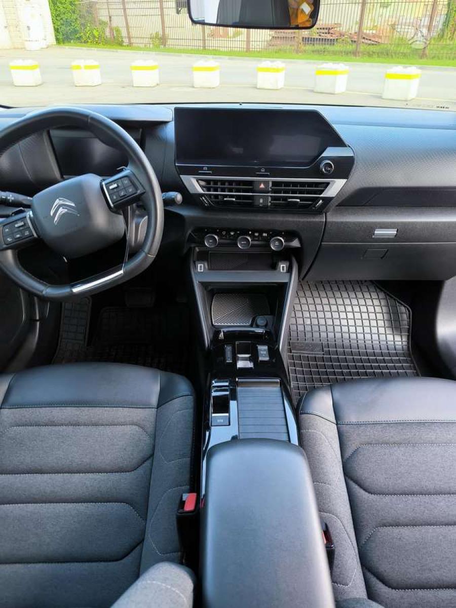 Melns Citroen C4 2022 Marijampole, ar dzinēja tilpumu 1.20 L un nobraukumu 110 tūkst. km par 11919 €, foto 14 vietnē AUTOMOTO.COM.LV