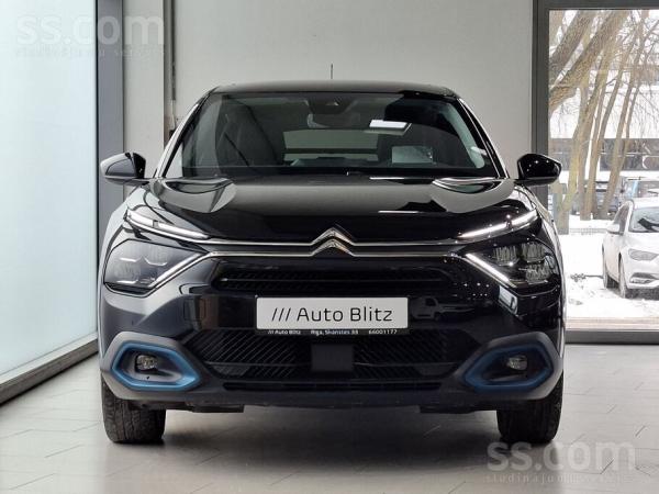 Melns Citroen C4 2023 Rīga, ar dzinēja tilpumu 0.00 L un nobraukumu 35 tūkst. km par 21500 €, foto 4 vietnē AUTOMOTO.COM.LV