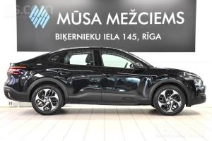 Черный Ситроен С4 2023 в Рига, объемом двигателя 1.20 л и пробегом 78 тыс. км за 15490 €, фото 5 на AUTOMOTO.COM.LV