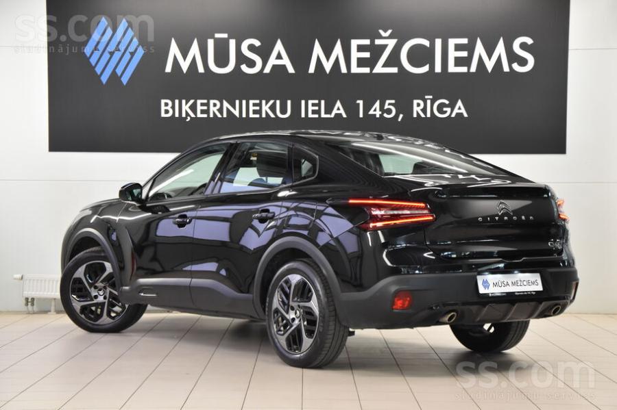 Черный Ситроен С4 2023 в Рига, объемом двигателя 1.20 л и пробегом 78 тыс. км за 15490 €, фото 9 на AUTOMOTO.COM.LV