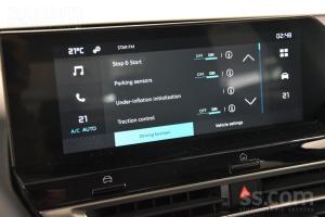 Черный Ситроен С4 2023 в Рига, объемом двигателя 1.20 л и пробегом 78 тыс. км за 15490 €, фото 24 на AUTOMOTO.COM.LV
