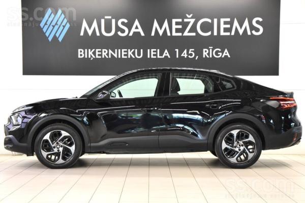 Melns Citroen C4 2023 Rīga, ar dzinēja tilpumu 1.20 L un nobraukumu 78 tūkst. km par 15490 €, foto 5 vietnē AUTOMOTO.COM.LV