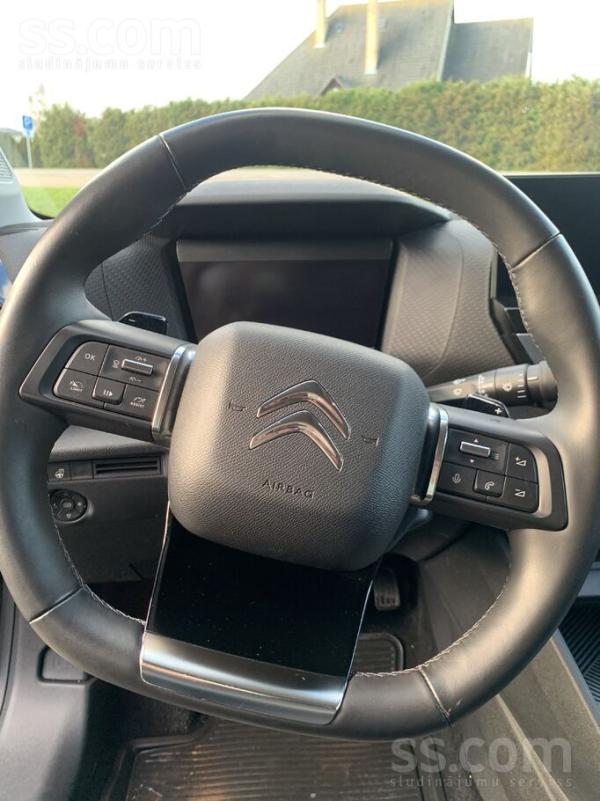 Melns Citroen C4 2023 Talsi, ar dzinēja tilpumu 1.20 L un nobraukumu 27 tūkst. km par 17800 €, foto 6 vietnē AUTOMOTO.COM.LV
