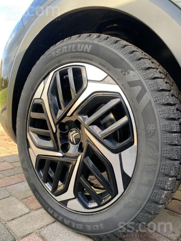 Melns Citroen C4 2023 Talsi, ar dzinēja tilpumu 1.20 L un nobraukumu 27 tūkst. km par 17800 €, foto 11 vietnē AUTOMOTO.COM.LV