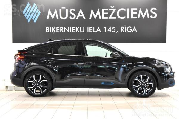 Ситроен С4 2023 в Рига на AUTOMOTO.COM.LV Черный Ситроен С4 2023 в Рига, объемом двигателя 0.00 л и пробегом 3 тыс. км за 23990 €, фото 5 на AUTOMOTO.COM.LV