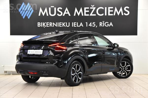 Ситроен С4 2023 в Рига на AUTOMOTO.COM.LV Черный Ситроен С4 2023 в Рига, объемом двигателя 0.00 л и пробегом 3 тыс. км за 23990 €, фото 7 на AUTOMOTO.COM.LV