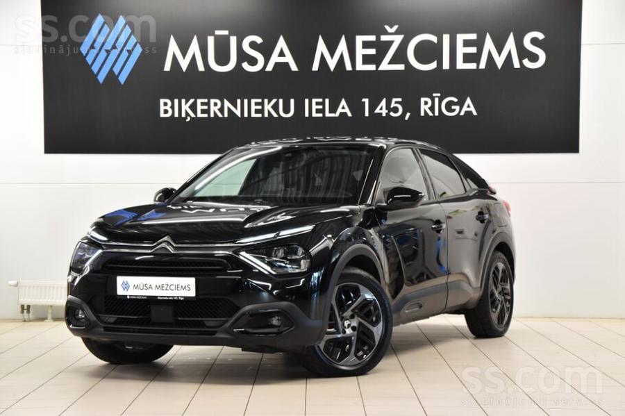 Черный Ситроен С4 2024 в Рига, объемом двигателя 0.00 л и пробегом 4 тыс. км за 23490 €, фото 1 на AUTOMOTO.COM.LV