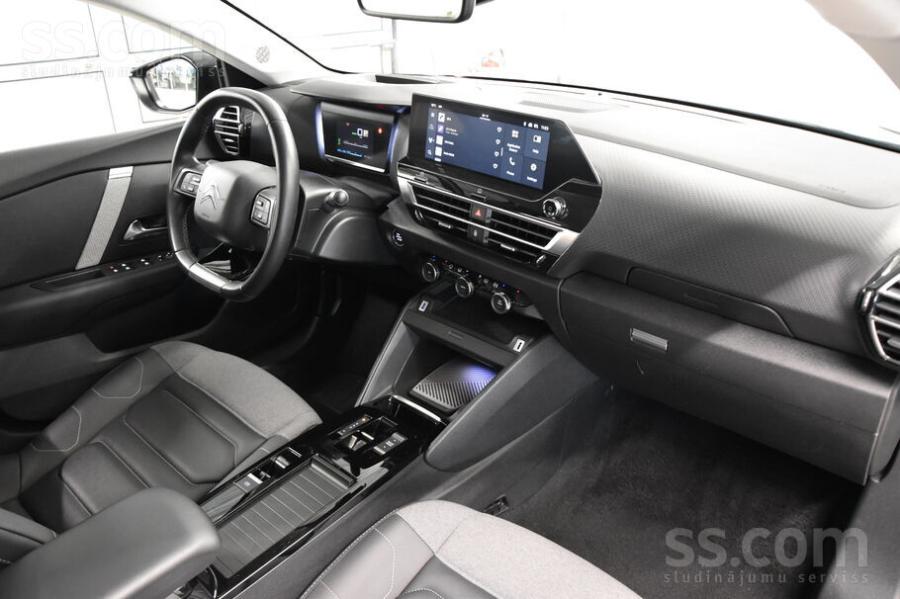 Melns Citroen C4 2024 Rīga, ar dzinēja tilpumu 0.00 L un nobraukumu 48 tūkst. km par 22990 €, foto 29 vietnē AUTOMOTO.COM.LV