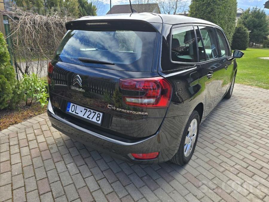 Black Citroen C4 2020 in Riga, with an engine capacity of 1.20 L and mileage of 198 thousand km for 9750 €, photo 7 on AUTOMOTO.COM.LV