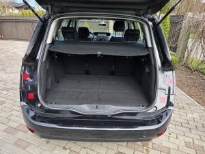 Black Citroen C4 2020 in Riga, with an engine capacity of 1.20 L and mileage of 198 thousand km for 9750 €, photo 8 on AUTOMOTO.COM.LV