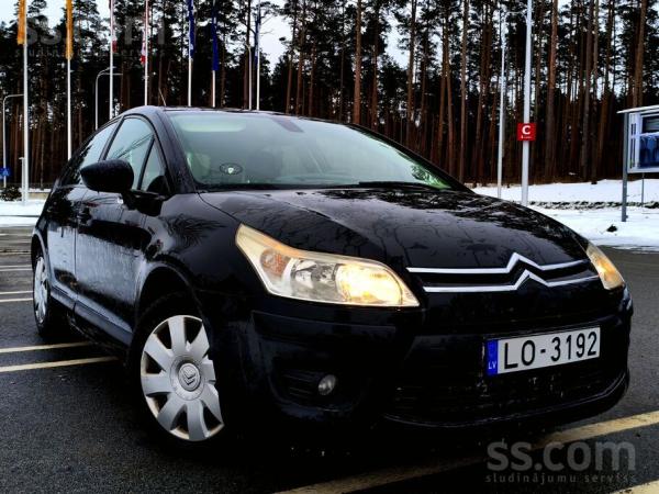 Black Citroen C4 2009 in Riga, with an engine capacity of 1.60 L and mileage of 114 thousand km for 2399 €, photo 1 on AUTOMOTO.COM.LV