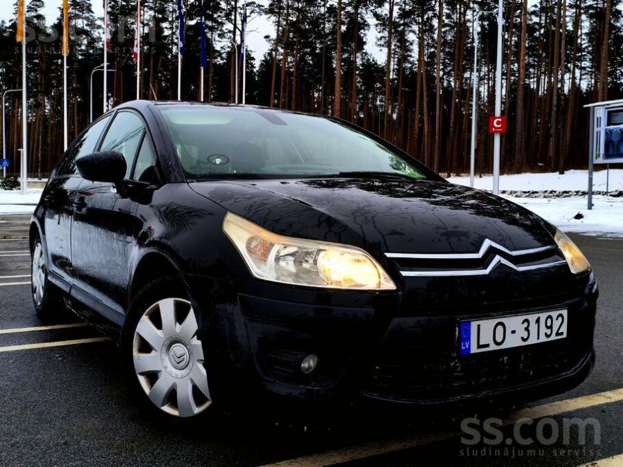 Black Citroen C4 2009 in Riga, with an engine capacity of 1.60 L and mileage of 114 thousand km for 2399 €, photo 1 on AUTOMOTO.COM.LV