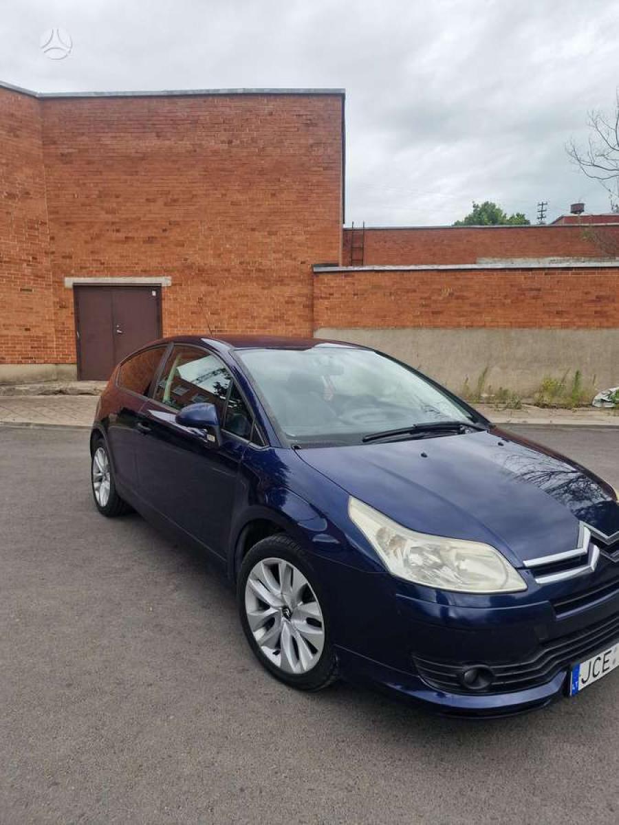 Blue Citroen C4 2006 in Siauliai, with an engine capacity of 1.56 L and mileage of 160 thousand km for 1500 €, photo 3 on AUTOMOTO.COM.LV