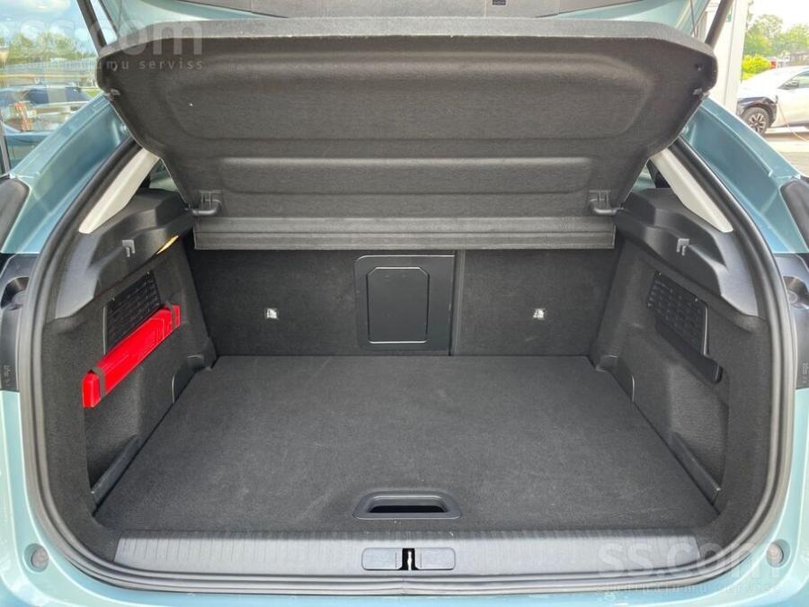 Blue Citroen C4 2021 in Riga, with an engine capacity of 1.20 L and mileage of 77 thousand km for 14990 €, photo 11 on AUTOMOTO.COM.LV
