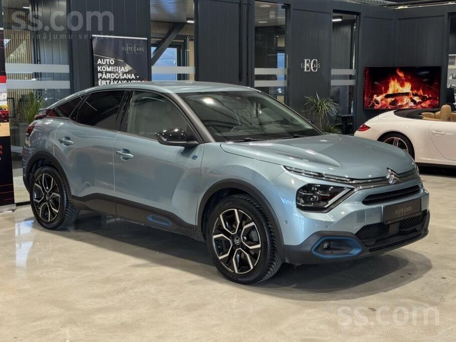Синий Ситроен С4 2021 в Рига, объемом двигателя 1.60 л и пробегом 112 тыс. км за 17990 €, фото 1 на AUTOMOTO.COM.LV