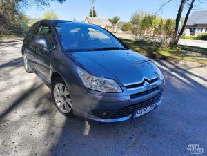 Blue Citroen C4 2005 in Ukmerge, with an engine capacity of 1.60 L and mileage of 124 thousand km for 1300 €, photo  on AUTOMOTO.COM.LV