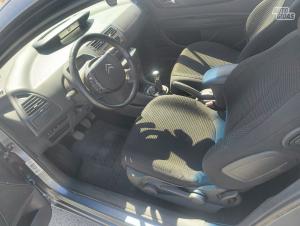 Blue Citroen C4 2005 in Ukmerge, with an engine capacity of 1.60 L and mileage of 124 thousand km for 1300 €, photo 6 on AUTOMOTO.COM.LV