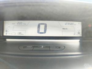 Blue Citroen C4 2005 in Ukmerge, with an engine capacity of 1.60 L and mileage of 124 thousand km for 1300 €, photo 9 on AUTOMOTO.COM.LV