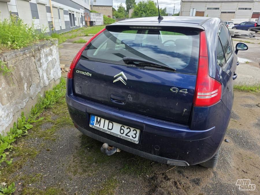 Blue Citroen C4 2007 in Kretinga, with an engine capacity of 1.60 L and mileage of 236 thousand km for 1050 €, photo 5 on AUTOMOTO.COM.LV
