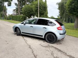 Blue Citroen C4 2007 in Ogre, with an engine capacity of 1.60 L and mileage of 295 thousand km for 1600 €, photo 5 on AUTOMOTO.COM.LV