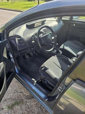 Blue Citroen C4 2007 in Vilnius, with an engine capacity of 1.59 L and mileage of 147 thousand km for 1300 €, photo 11 on AUTOMOTO.COM.LV