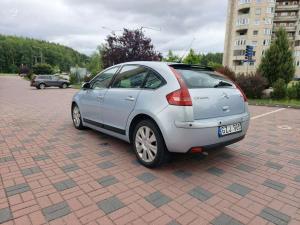 Blue Citroen C4 2007 in Vilnius, with an engine capacity of 2.00 L and mileage of 285 thousand km for 1400 €, photo 5 on AUTOMOTO.COM.LV