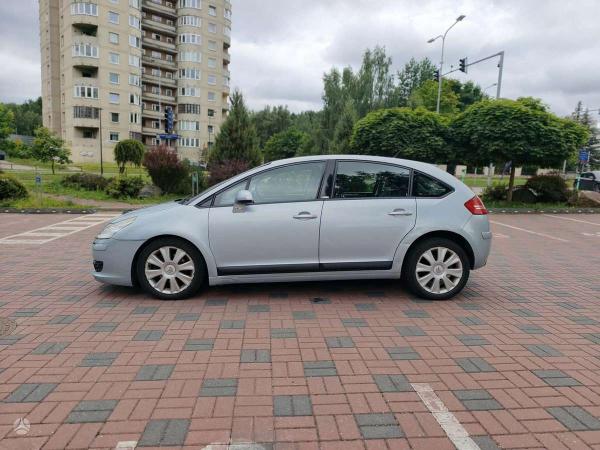 Синий Ситроен С4 2007 в Вильнюс, объемом двигателя 2.00 л и пробегом 285 тыс. км за 1400 €, фото 6 на AUTOMOTO.COM.LV
