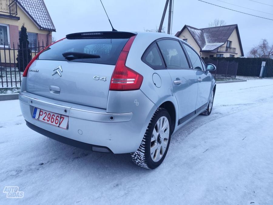 Blue Citroen C4 2008 in Druskininkai, with an engine capacity of 2.00 L and mileage of 281 thousand km for 2100 €, photo 4 on AUTOMOTO.COM.LV