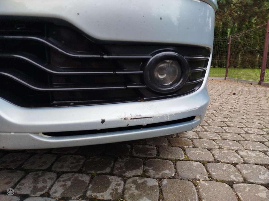 Zils Citroen C4 2008 Viļņa, ar dzinēja tilpumu 1.56 L un nobraukumu 197 tūkst. km par 1650 €, foto 22 vietnē AUTOMOTO.COM.LV