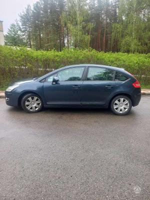 Blue Citroen C4 2008 in Visaginas, with an engine capacity of 1.60 L and mileage of 172 thousand km for 1200 €, photo 4 on AUTOMOTO.COM.LV
