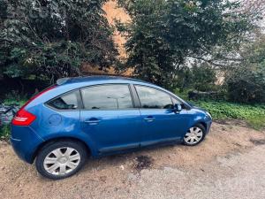Blue Citroen C4 2009 in Riga, with an engine capacity of 1.50 L and mileage of 285 thousand km for 1500 €, photo 3 on AUTOMOTO.COM.LV
