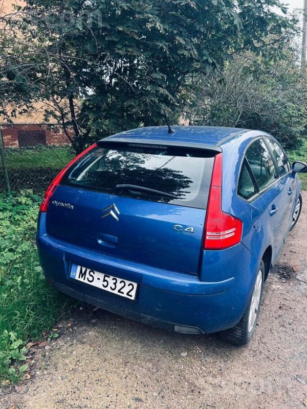 Zils Citroen C4 2009 Rīga, ar dzinēja tilpumu 1.50 L un nobraukumu 285 tūkst. km par 1500 €, foto 4 vietnē AUTOMOTO.COM.LV