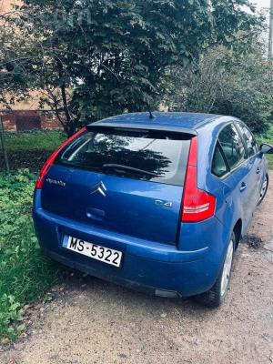 Blue Citroen C4 2009 in Riga, with an engine capacity of 1.50 L and mileage of 285 thousand km for 1500 €, photo 4 on AUTOMOTO.COM.LV