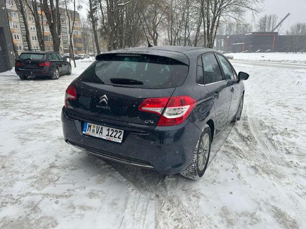 Blue Citroen C4 2010 in Kaunas, with an engine capacity of 1.60 L and mileage of 157 thousand km for 2990 €, photo 9 on AUTOMOTO.COM.LV