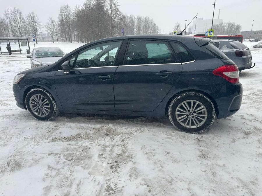 Zils Citroen C4 2010 Kauņa, ar dzinēja tilpumu 1.60 L un nobraukumu 157 tūkst. km par 2990 €, foto 14 vietnē AUTOMOTO.COM.LV
