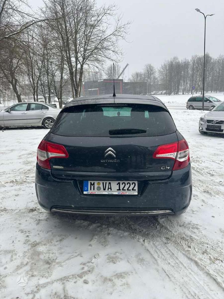Zils Citroen C4 2010 Kauņa, ar dzinēja tilpumu 1.60 L un nobraukumu 157 tūkst. km par 2990 €, foto 18 vietnē AUTOMOTO.COM.LV