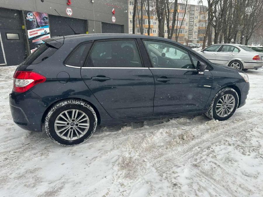 Zils Citroen C4 2010 Kauņa, ar dzinēja tilpumu 1.60 L un nobraukumu 157 tūkst. km par 2990 €, foto 19 vietnē AUTOMOTO.COM.LV