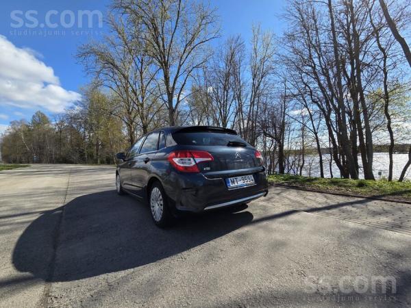 Blue Citroen C4 2011 in Riga, with an engine capacity of 1.60 L and mileage of 198 thousand km for 2950 €, photo 3 on AUTOMOTO.COM.LV