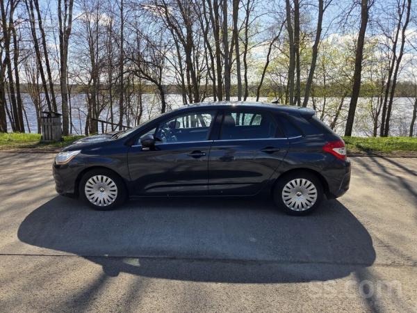 Blue Citroen C4 2011 in Riga, with an engine capacity of 1.60 L and mileage of 198 thousand km for 2950 €, photo 4 on AUTOMOTO.COM.LV