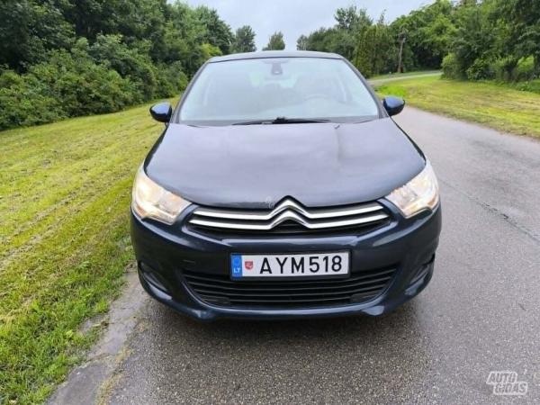 Blue Citroen C4 2011 in Vilkaviskis, with an engine capacity of 1.60 L and mileage of 297 thousand km for 2650 €, photo 2 on AUTOMOTO.COM.LV