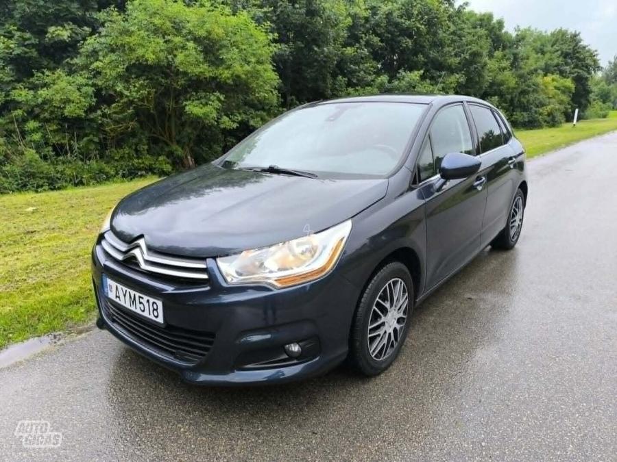 Zils Citroen C4 2011 Vilkaviškis, ar dzinēja tilpumu 1.60 L un nobraukumu 297 tūkst. km par 2550 €, foto 1 vietnē AUTOMOTO.COM.LV