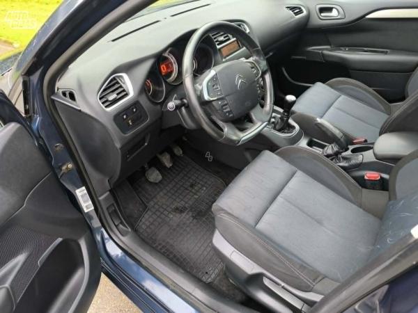 Blue Citroen C4 2011 in Vilkaviskis, with an engine capacity of 1.60 L and mileage of 297 thousand km for 2550 €, photo 9 on AUTOMOTO.COM.LV