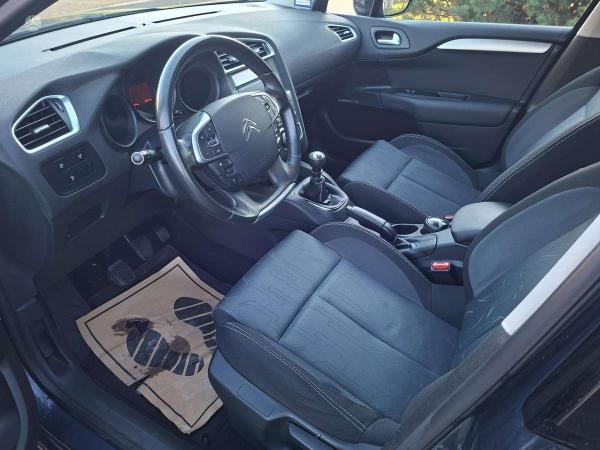Ситроен С4 2011 в Укмерге на AUTOMOTO.COM.LV Синий Ситроен С4 2011 в Укмерге, объемом двигателя 1.56 л и пробегом 254 тыс. км за 2750 €, фото 11 на AUTOMOTO.COM.LV