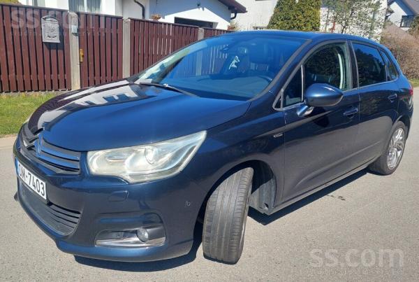 Zils Citroen C4 2012 Rīga, ar dzinēja tilpumu 1.60 L un nobraukumu 0 tūkst. km par 4285 €, foto 1 vietnē AUTOMOTO.COM.LV