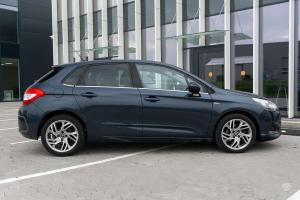 Zils Citroen C4 2012 Viļņa, ar dzinēja tilpumu 1.56 L un nobraukumu 311 tūkst. km par 3900 €, foto 8 vietnē AUTOMOTO.COM.LV
