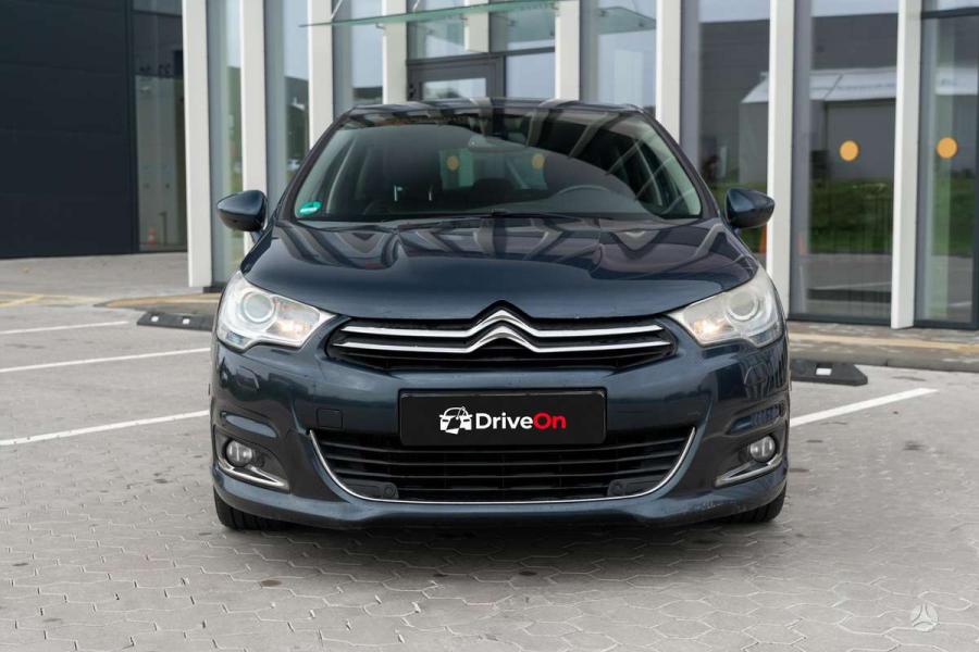 Zils Citroen C4 2012 Viļņa, ar dzinēja tilpumu 1.56 L un nobraukumu 311 tūkst. km par 3900 €, foto 10 vietnē AUTOMOTO.COM.LV