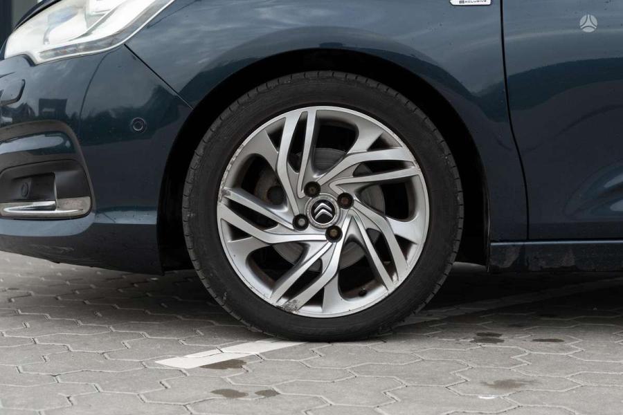 Zils Citroen C4 2012 Viļņa, ar dzinēja tilpumu 1.56 L un nobraukumu 311 tūkst. km par 3900 €, foto 12 vietnē AUTOMOTO.COM.LV